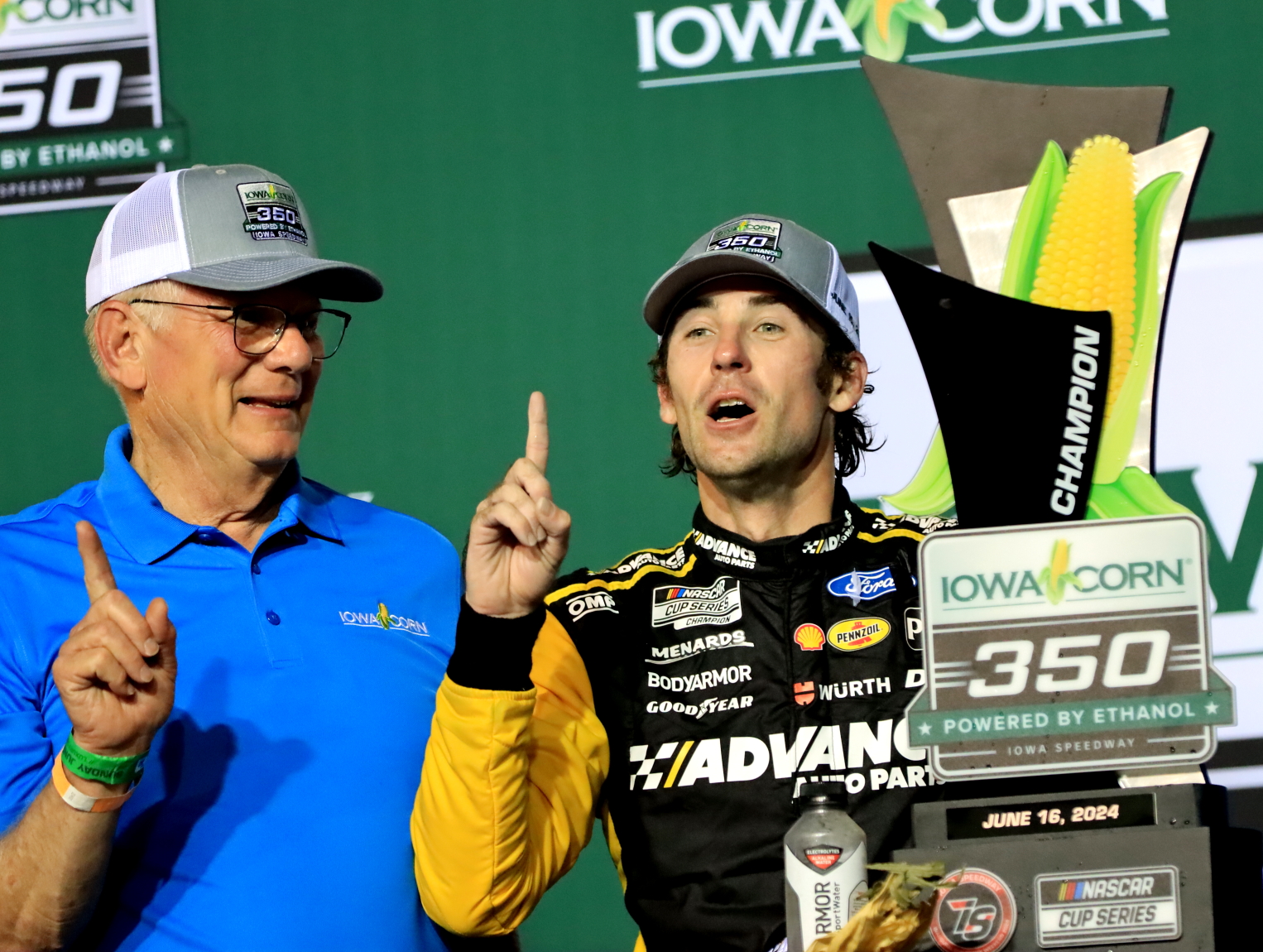 Ryan Blaney victory lane-5JPG | SpeedwayMedia.com Photos