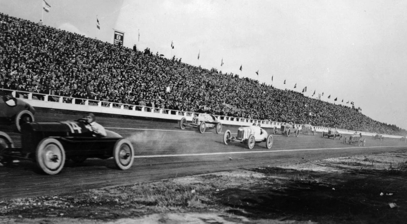This Will Bring Fans Back to the Races - SpeedwayMedia.com