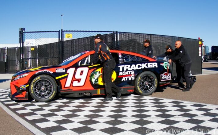 James Small to call 100th Cup career race as crew chief at Darlington ...