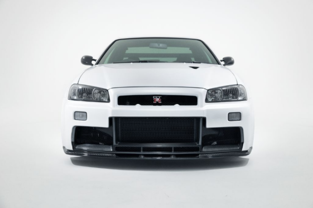Built By Legends Unveils Reimagined 650-HP R34 Skyline GT-R Designed to ...
