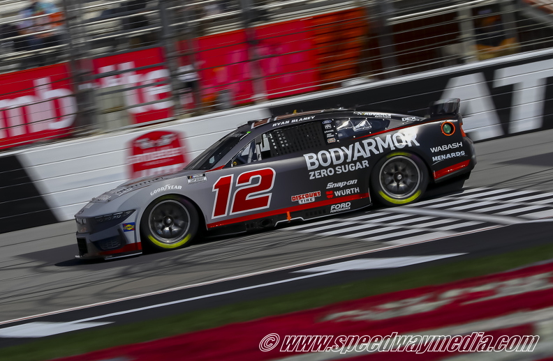 Ryan Blaney claims first Cup pole of 2025 at Atlanta - SpeedwayMedia.com