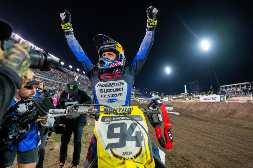 Ken Roczen Conquers Daytona Supercross - SpeedwayMedia.com