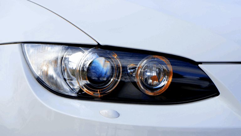 My Headlights Won't Turn On, How to Check & Fix Them Fast ...