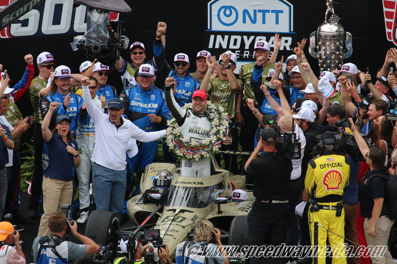 Felix Rosenqvist edges David Malukas in drag race to finish line to win ...